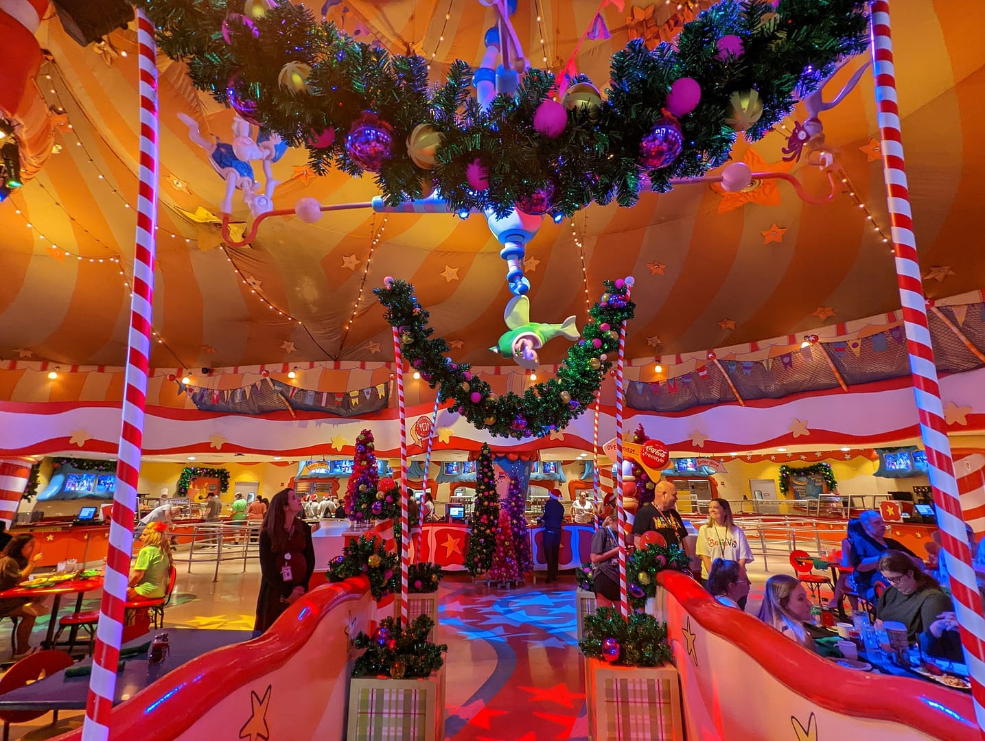 The Grinch & Friends Character Breakfast Review at Universal Orlando ...